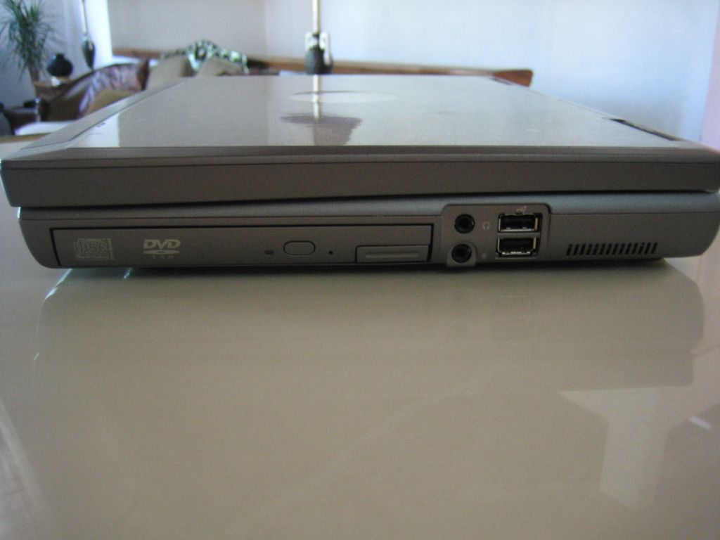 Dell Latitude D810 Review (BIG pics!)
